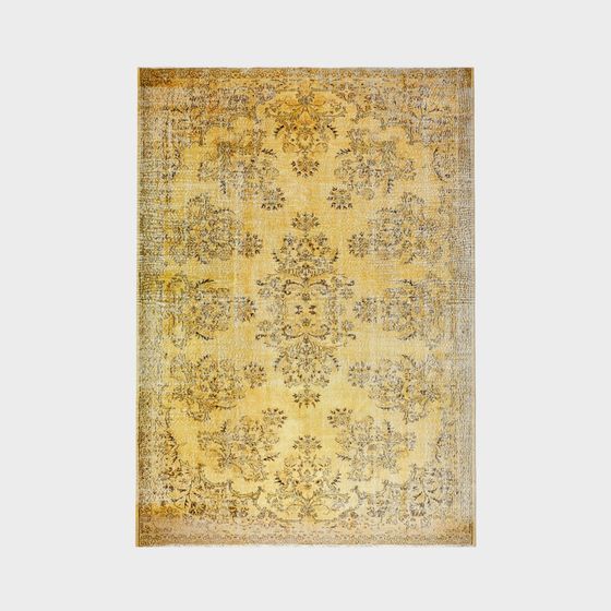 Vintage-Inspired Low-Poly Carpet 3D model